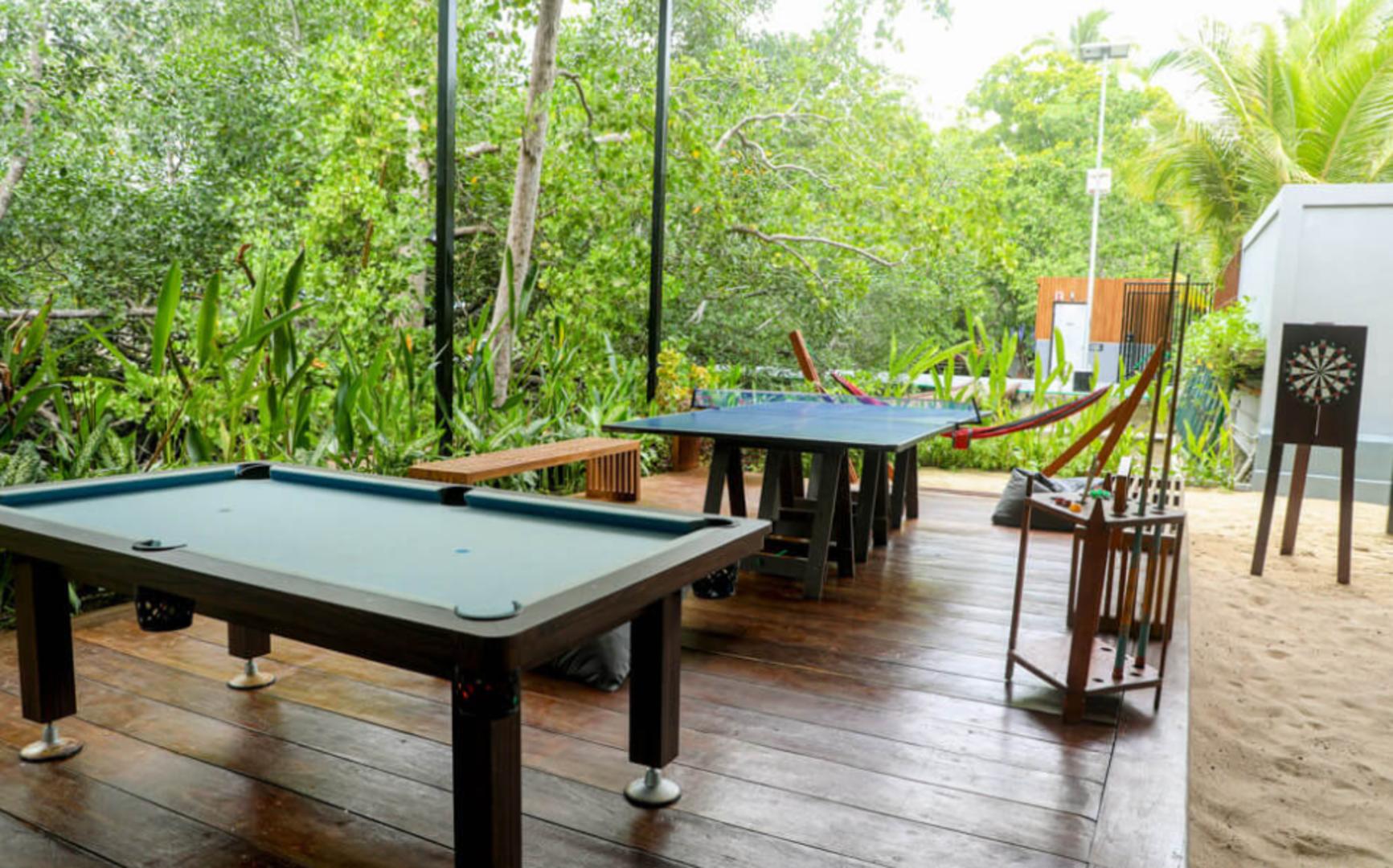 Meridian Adventure Dive Resort - Deep Blue Adventures