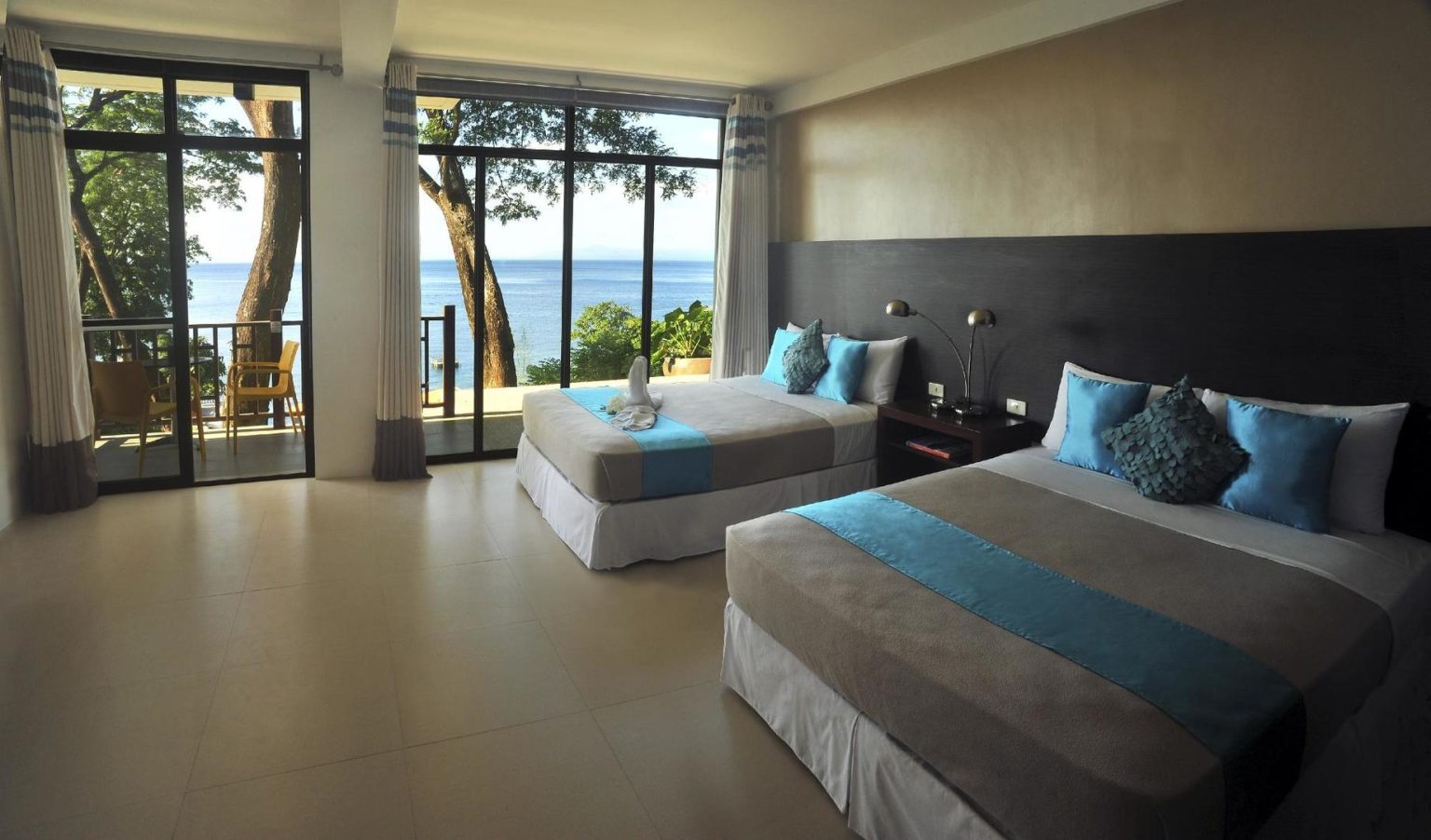 Aiyanar Beach & Dive Resort - Deep Blue Adventures
