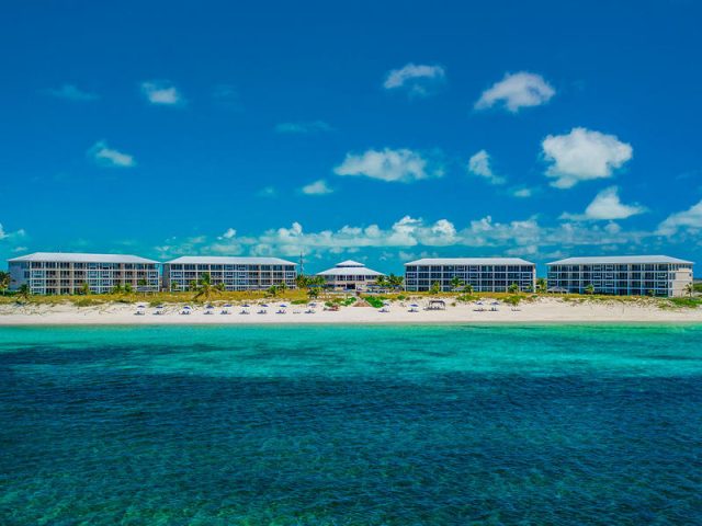 East Bay Resort - Deep Blue Adventures