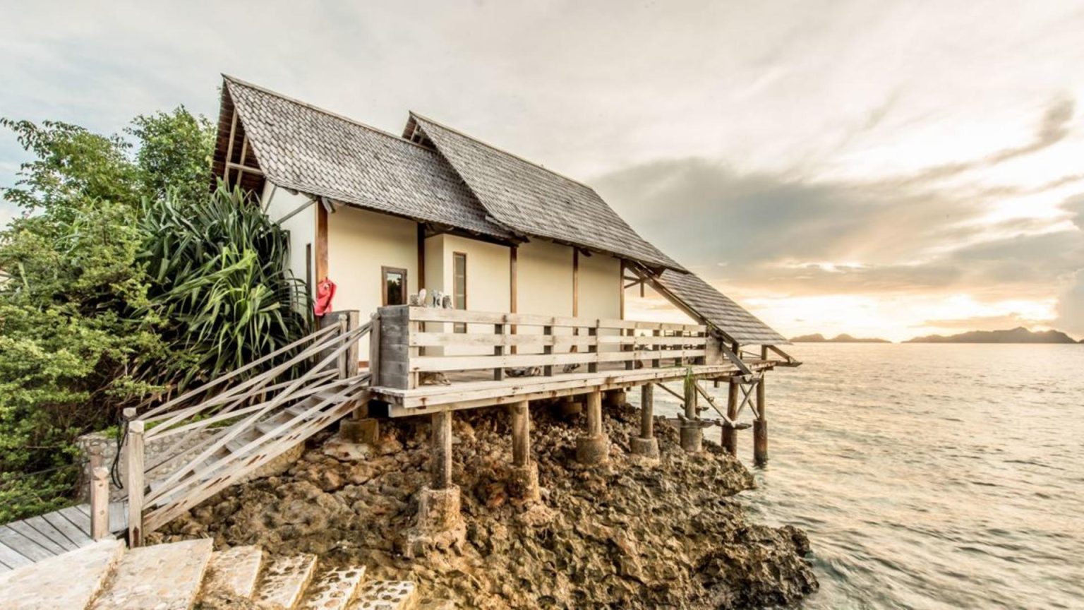 Misool Eco Resort - Deep Blue Adventures