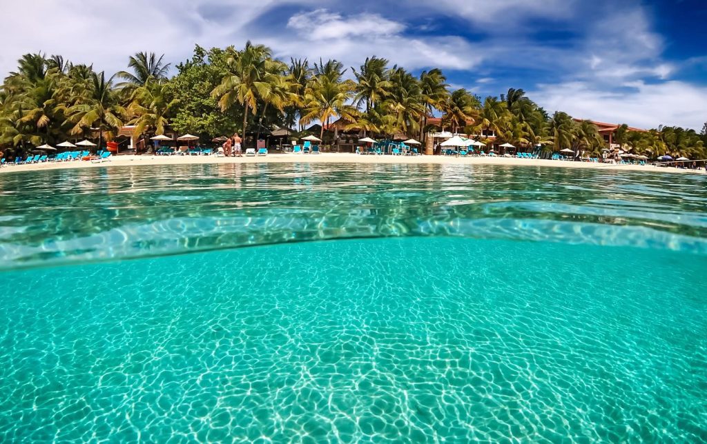 Mayan Princess Beach & Dive Resort Weekly Dive Package Deal - Deep Blue ...